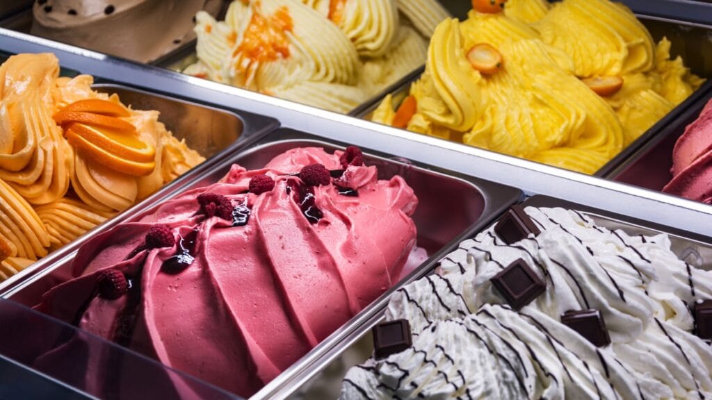 10 Key Differences: Gelato vs Ice Cream Showdown